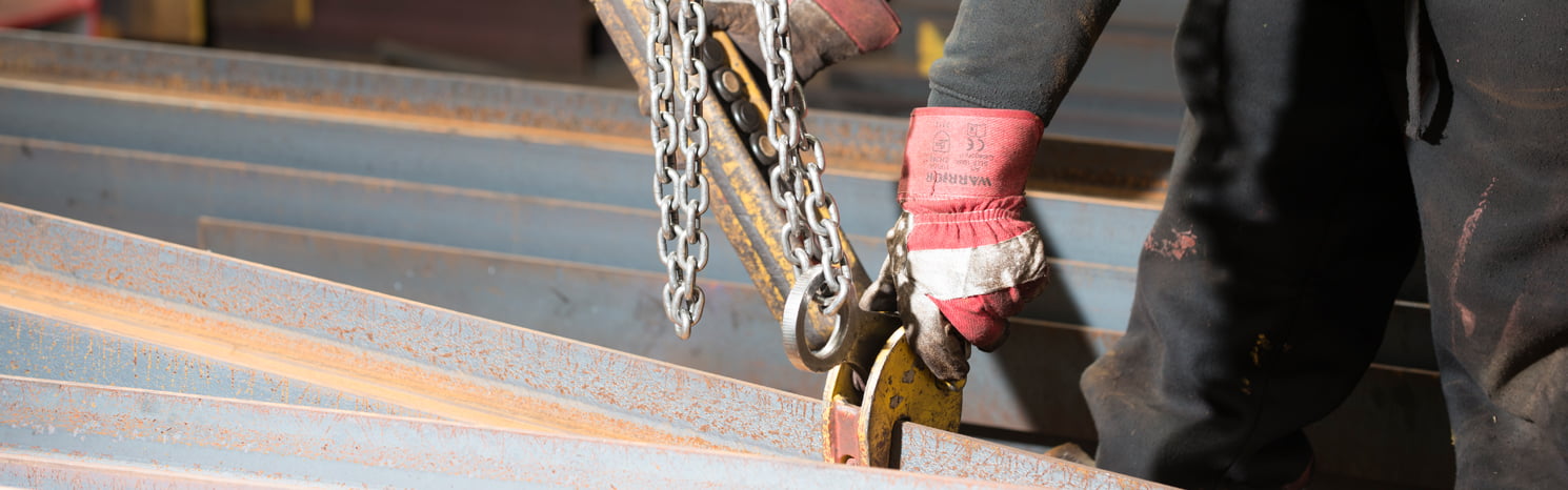 Guillotine Cutting - Steel Services Yorkshire | John W Laycocks